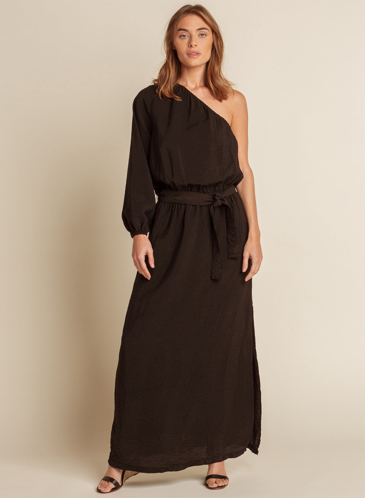 Dresses – Red Haute